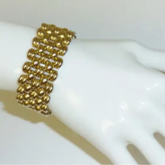 GBMM Geneve | Jewelry | Vintage Gold Panther Link Bracelet Tank Tread ...